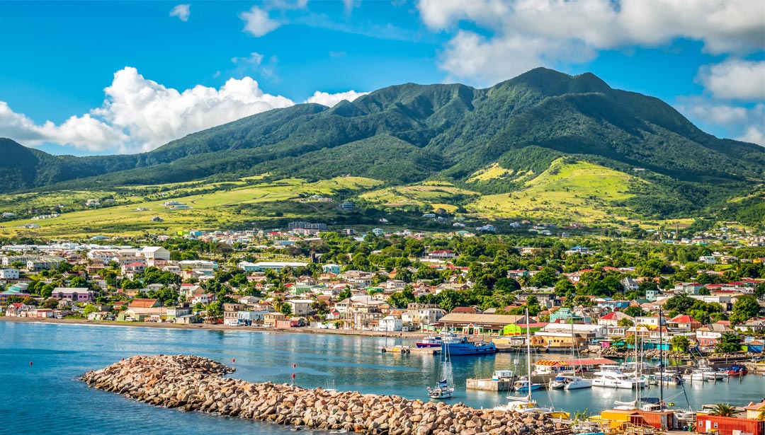 Wie Acaimie ihren Mann aus dem Vulkan rettet – Reader's Digest